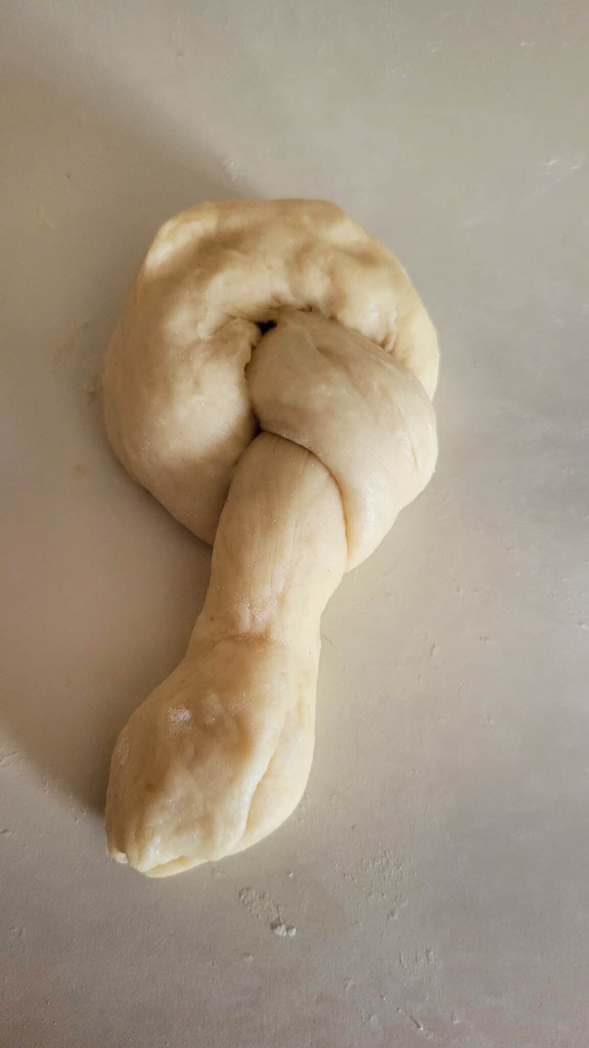 Homemade Knotted Challah Rolls Perfect for Dinner - Kneady Girl